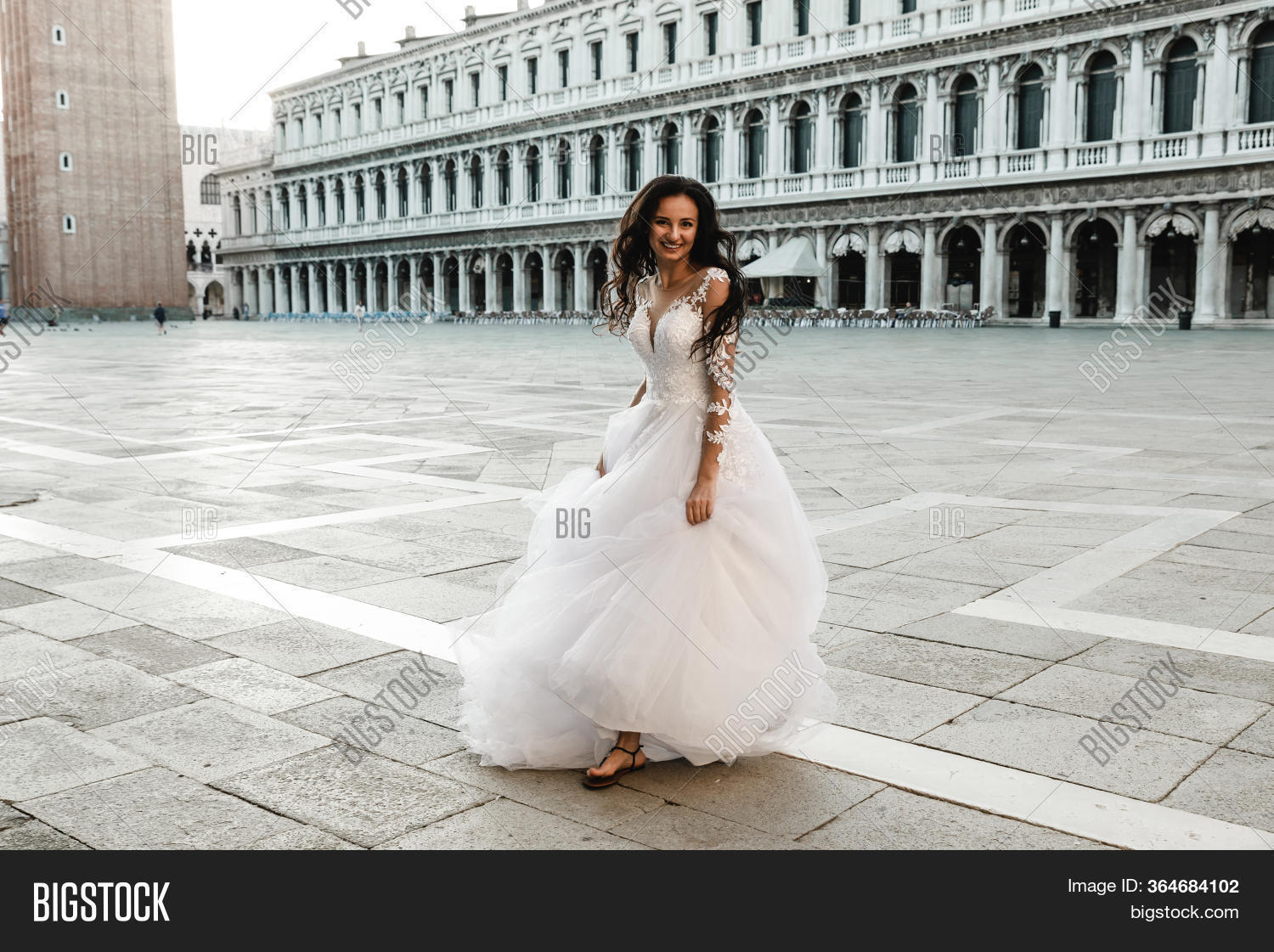 Bride Motion,running Image & Photo (Free Trial) | Bigstock