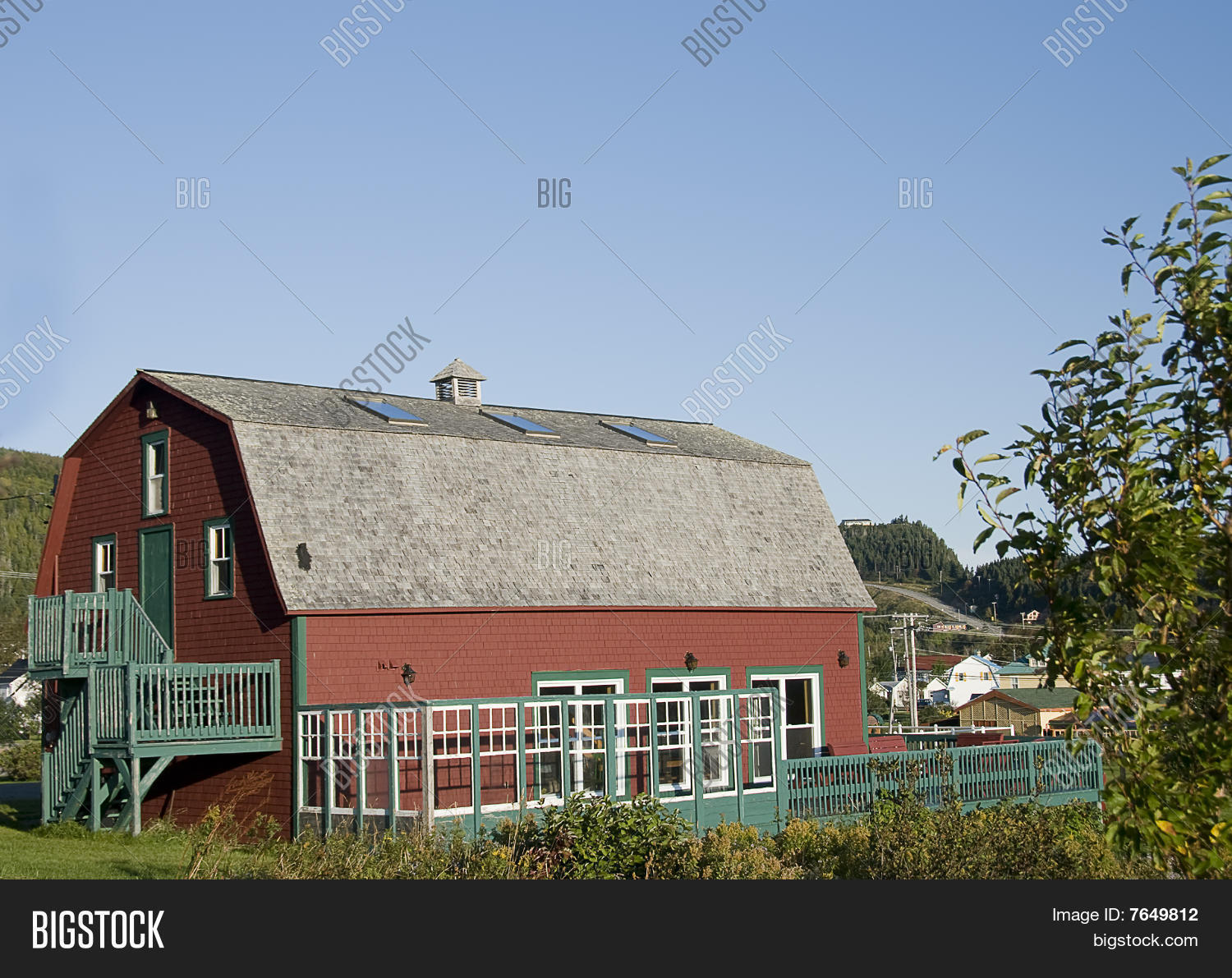 Red Barn Image & Photo (Free Trial) | Bigstock