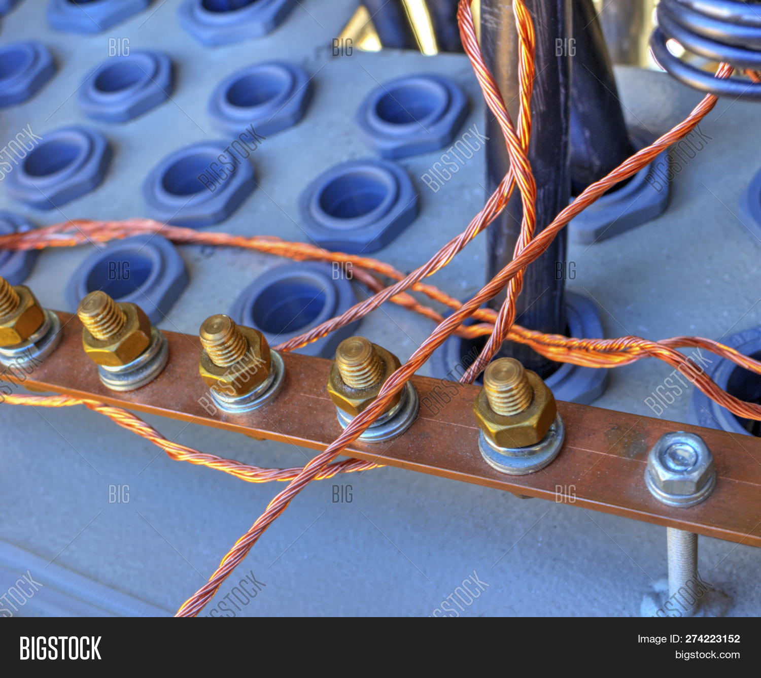 Grounding Bus Image & Photo (Free Trial) | Bigstock