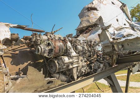 Jet Engine Military Image & Photo (Free Trial) | Bigstock