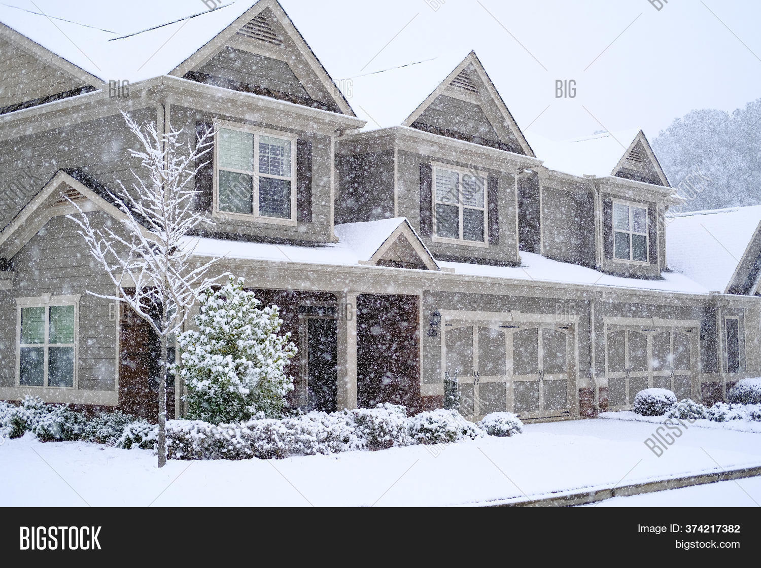 Cumming, Georgia - Image & Photo (Free Trial) | Bigstock