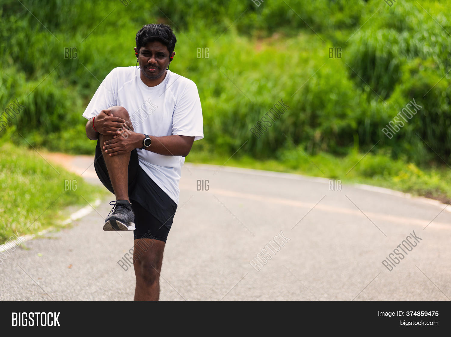 Asian Young Athlete Image & Photo (Free Trial) | Bigstock