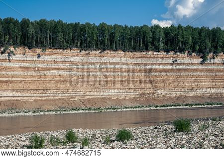 Geological Outcrop Image & Photo (Free Trial) | Bigstock