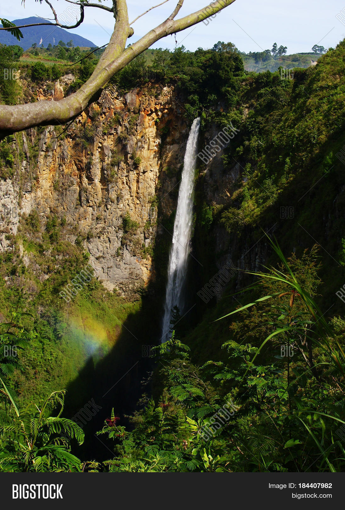 Sipiso-piso Waterfall Image & Photo (Free Trial) | Bigstock
