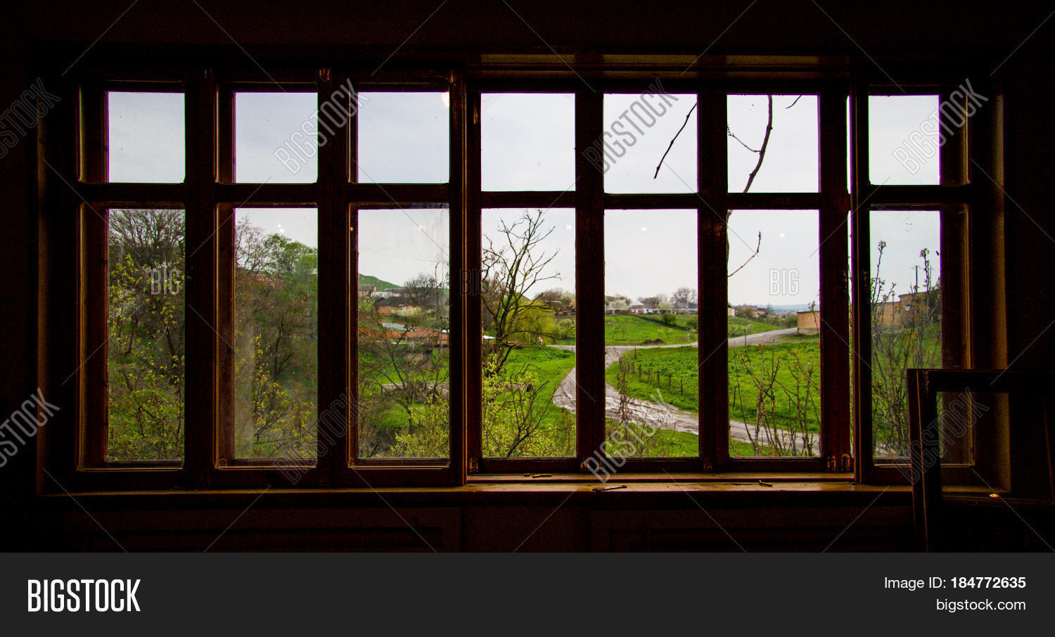 View Window 图片和照片（免费试用） | Bigstock