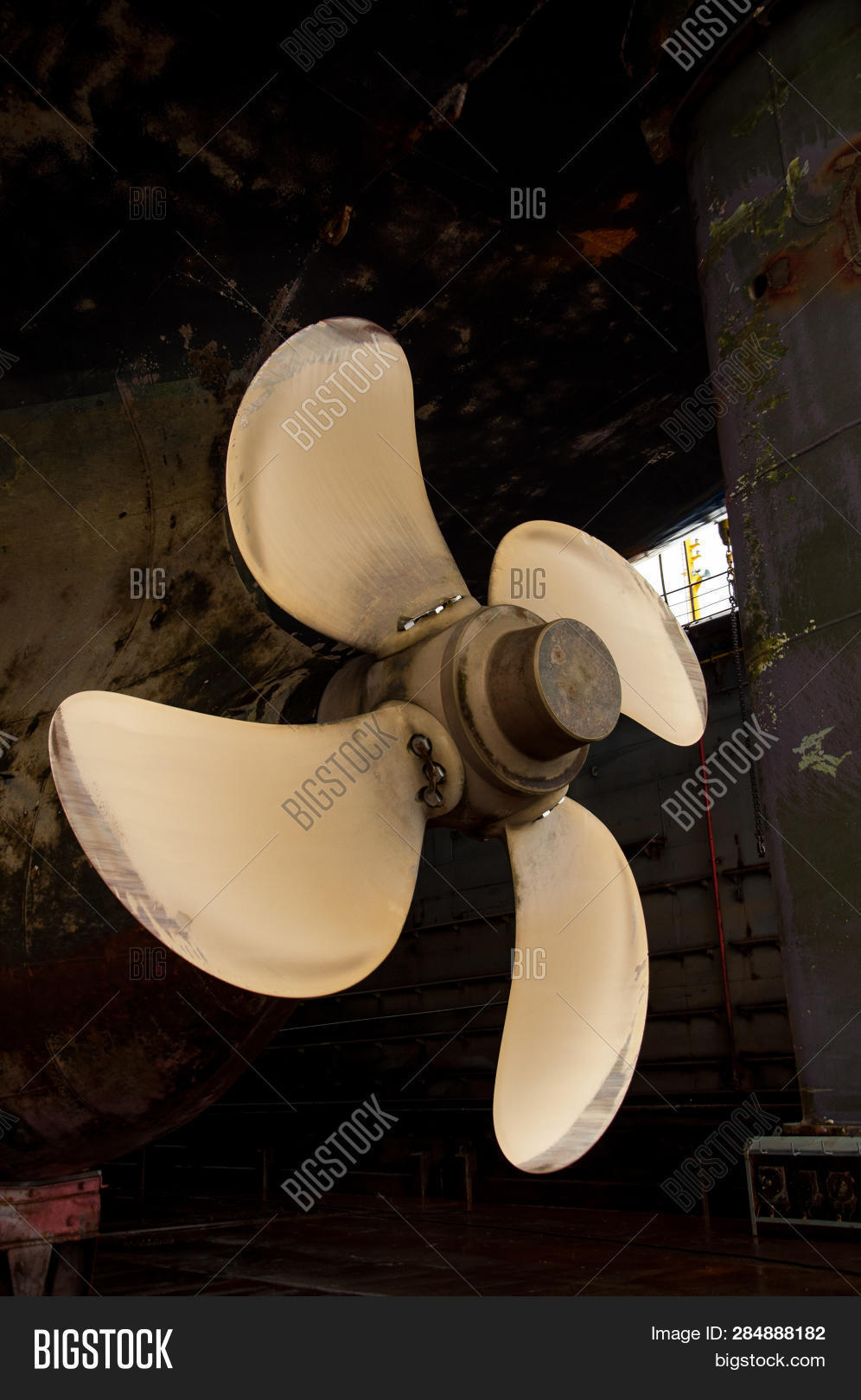 View Ship Propeller Image & Photo (Free Trial) | Bigstock