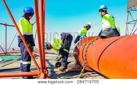 Tradesman Working Image & Photo (Free Trial) | Bigstock