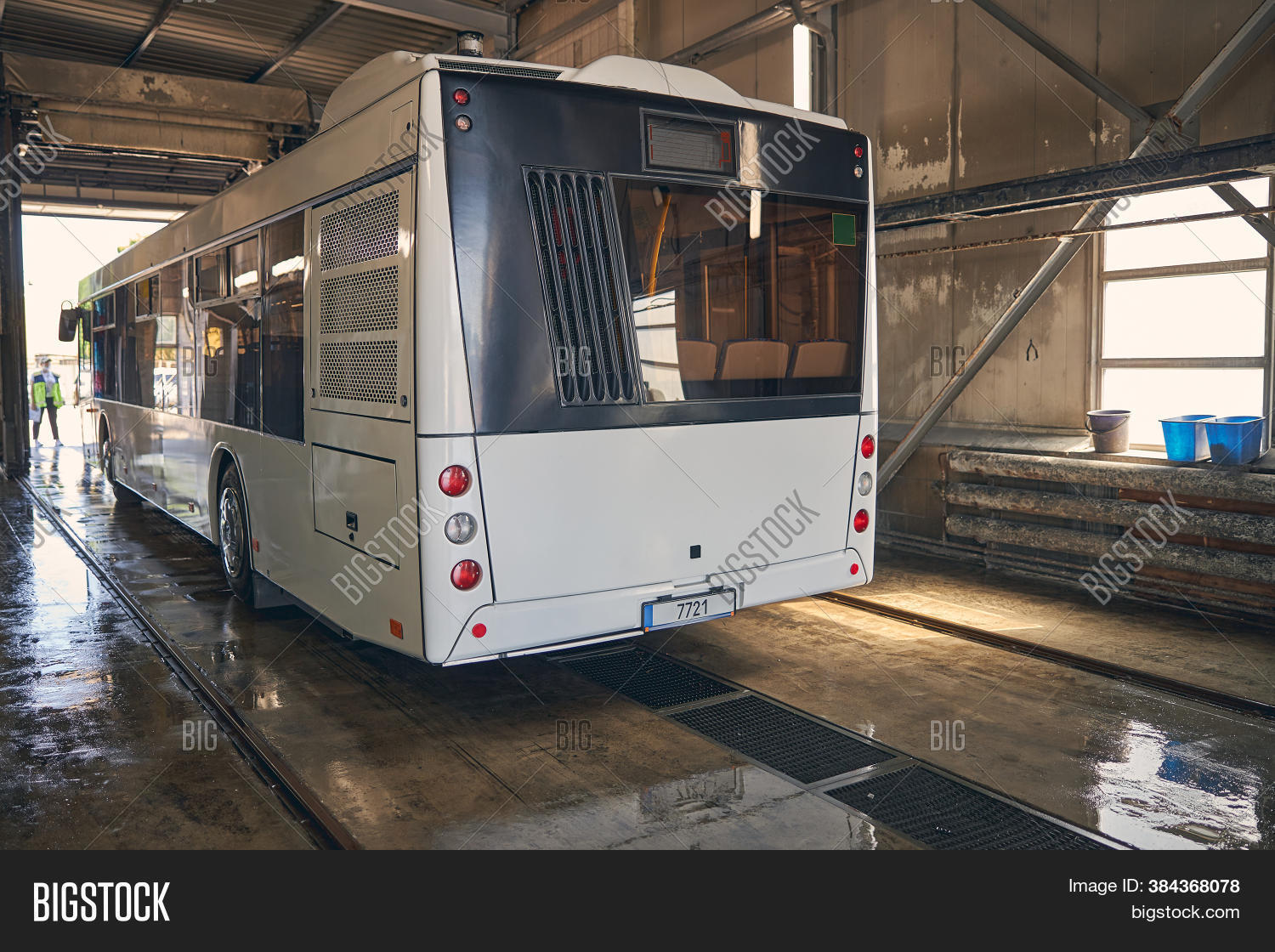 Back View Bus That Image & Photo (Free Trial) | Bigstock