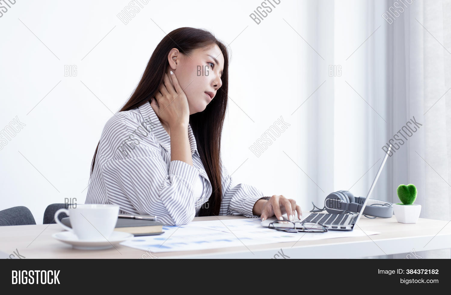 Asian Female Employee Image & Photo (Free Trial) | Bigstock