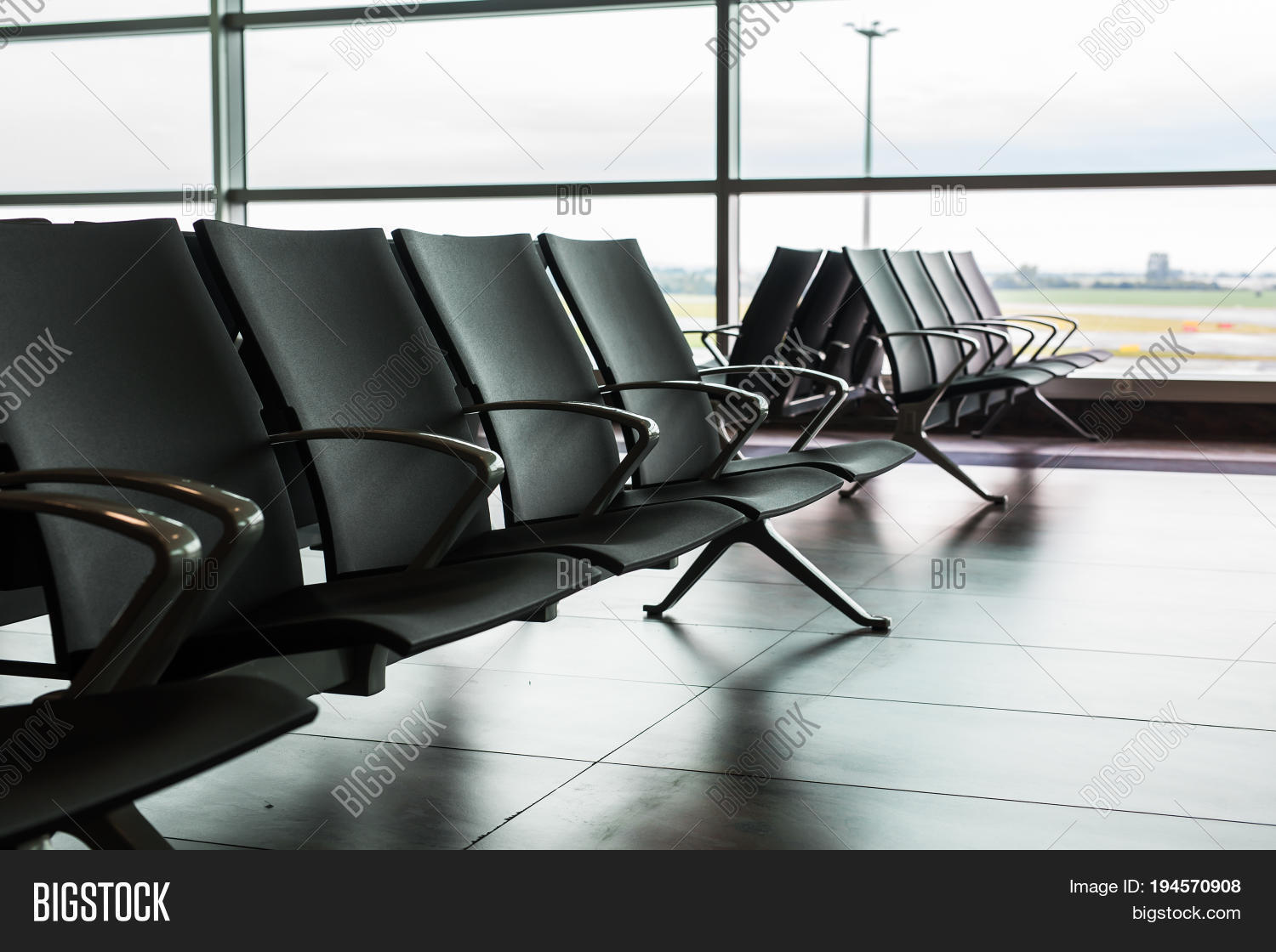 Empty Airport Terminal Image & Photo (Free Trial) | Bigstock