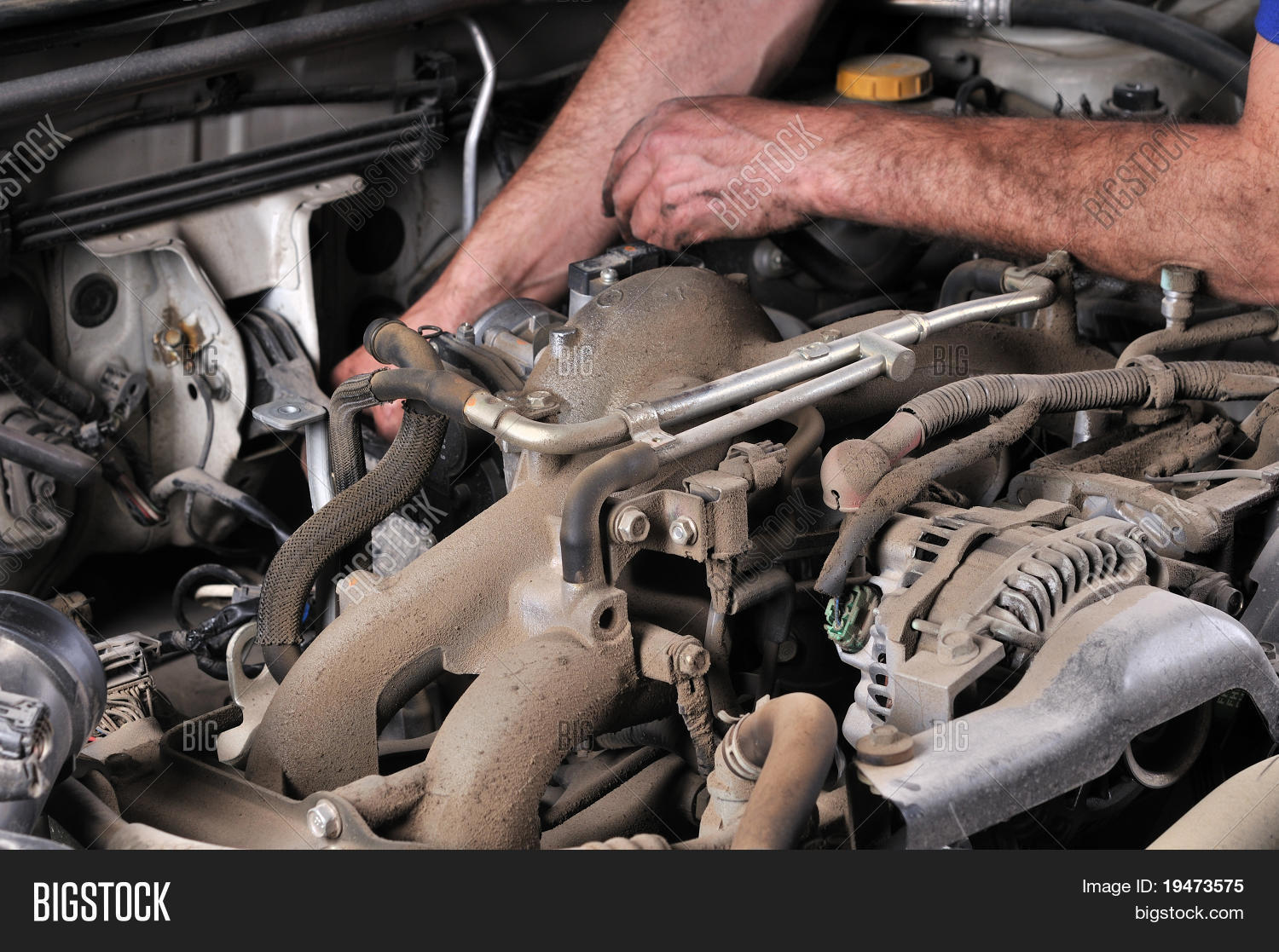 Auto Mechanic's Hands Image & Photo (Free Trial) | Bigstock