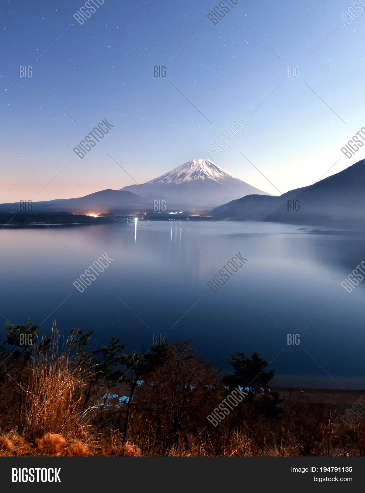 View Mt. Fuji Motosuko Image & Photo (Free Trial) | Bigstock