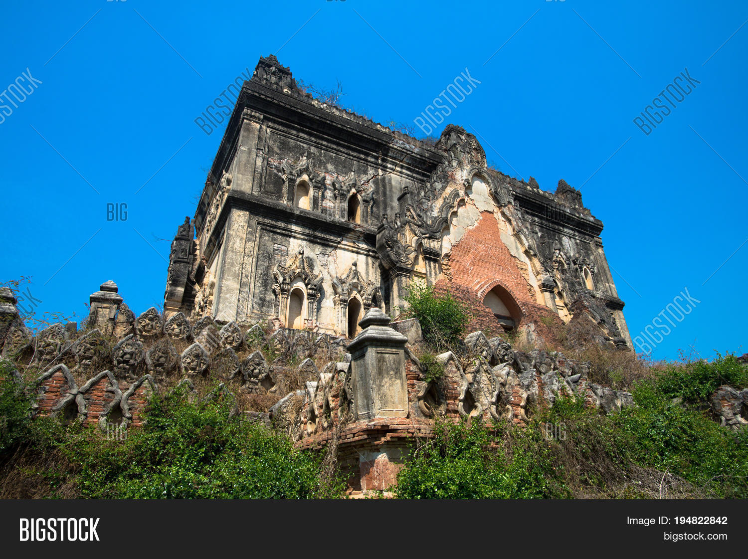 Ancient Wall Innwa Image & Photo (Free Trial) | Bigstock