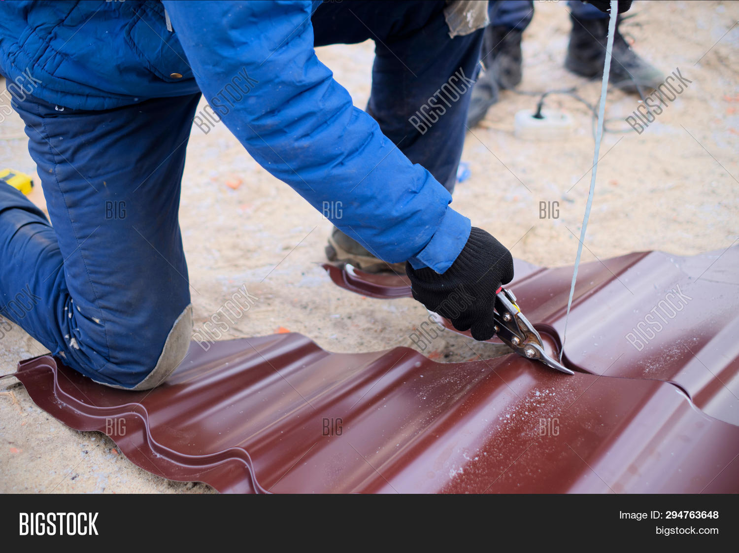 Worker Use Scissors Image & Photo (Free Trial) | Bigstock