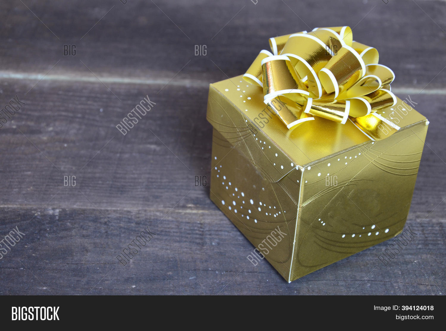 Gold Box Gift Image & Photo (Free Trial) | Bigstock