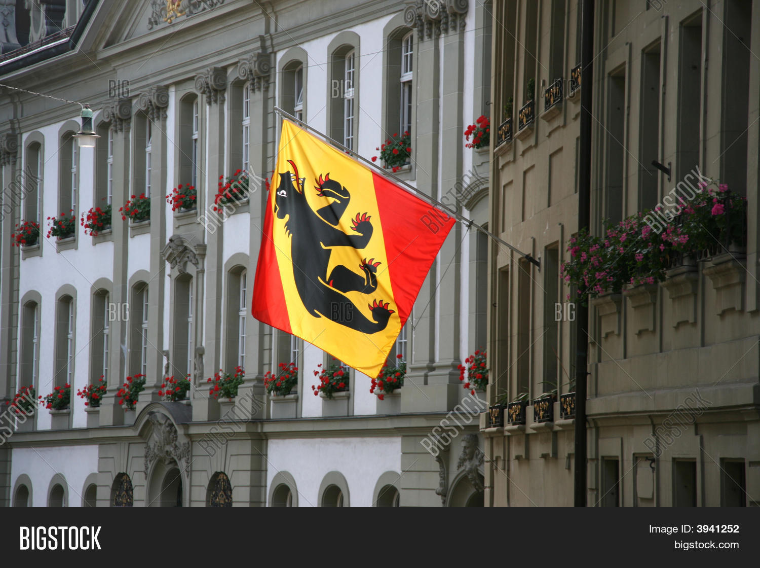 Berne Coat Arms Image & Photo (Free Trial) | Bigstock