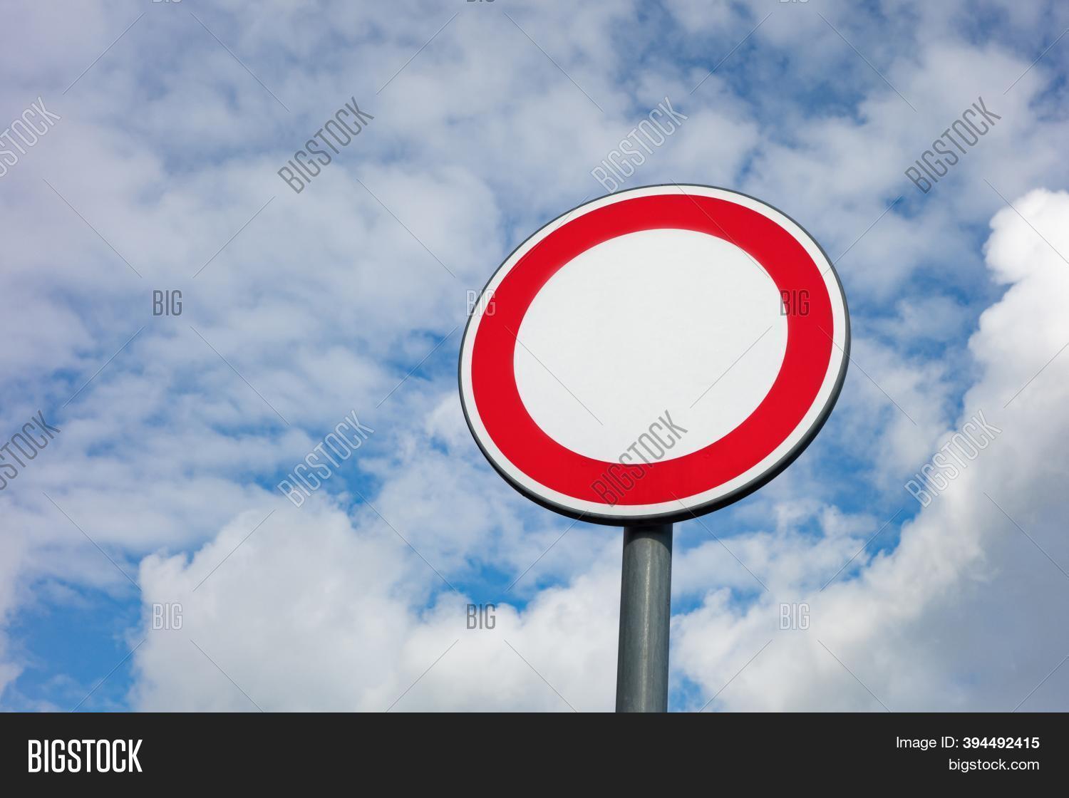 Red Round Sign Image & Photo (Free Trial) | Bigstock