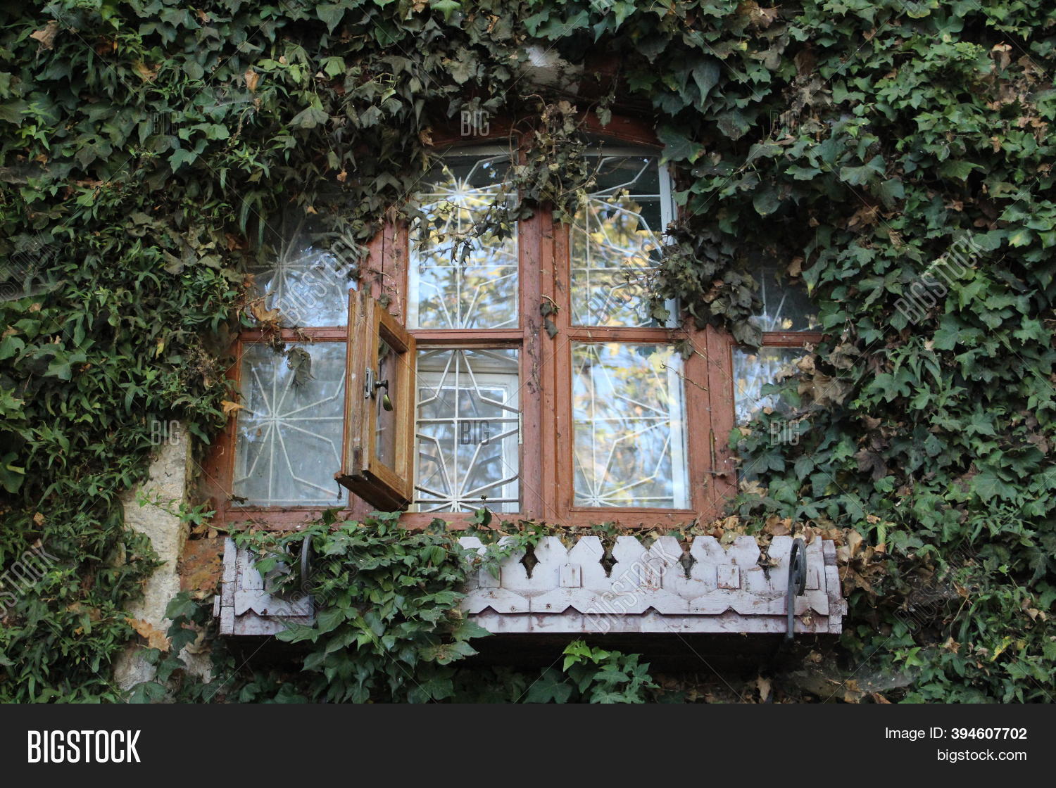 Old Beautiful Window Image & Photo (Free Trial) | Bigstock