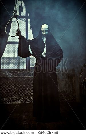 Full Length Portrait Image & Photo (Free Trial) | Bigstock