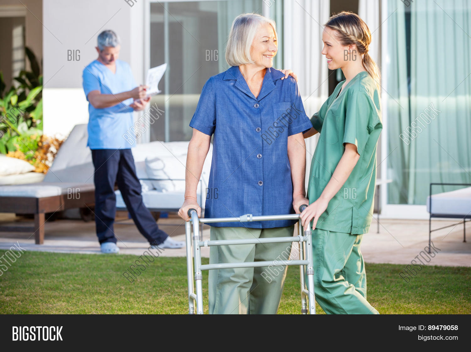 Friendly Female Nurse Image & Photo (Free Trial) | Bigstock