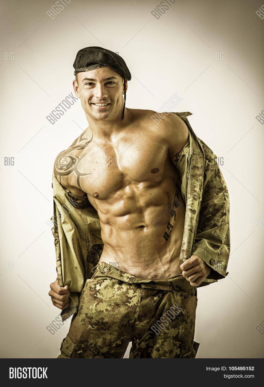 Muscular Man Camo Image & Photo (Free Trial) | Bigstock