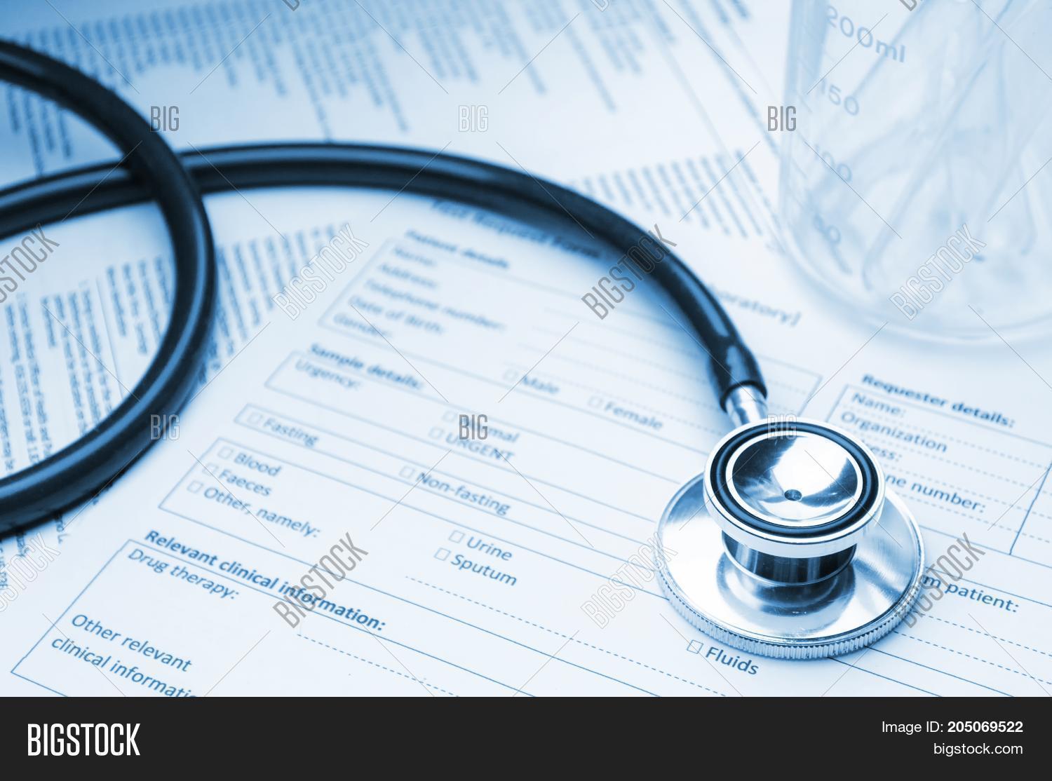 Imagen y foto Stethoscope Test (prueba gratis) | Bigstock