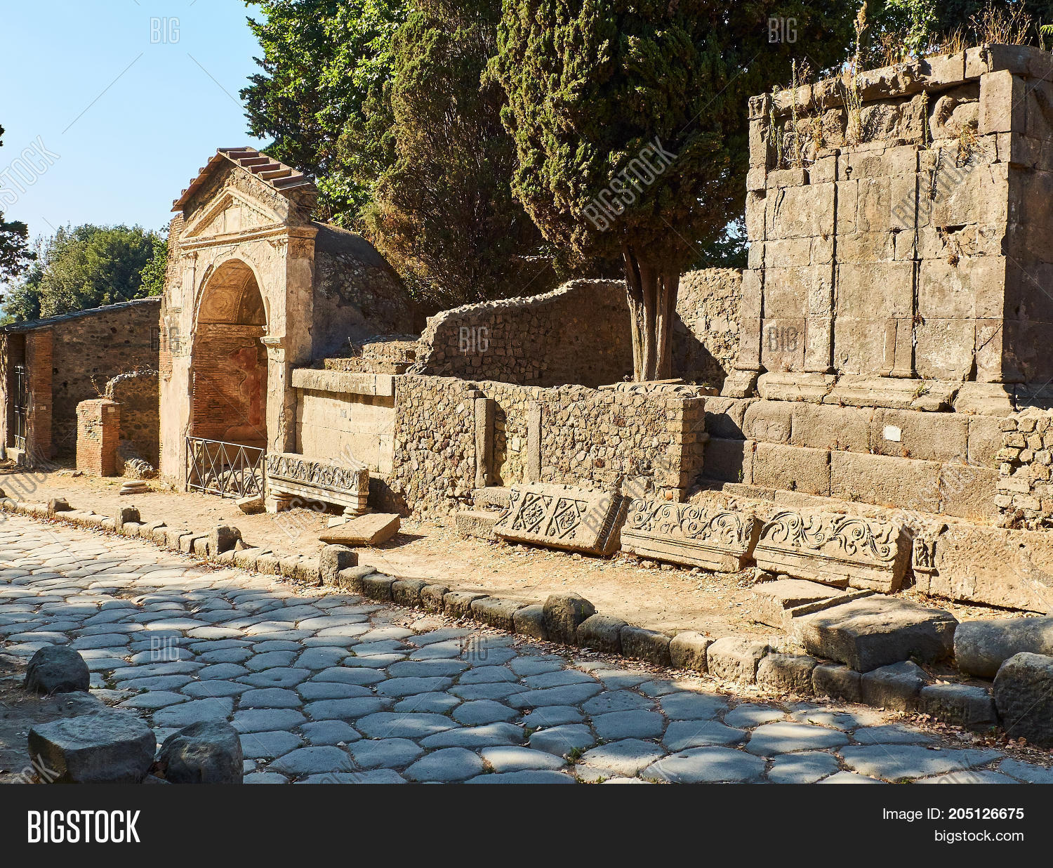Ruins Pompeii, Ancient Image & Photo (Free Trial) | Bigstock