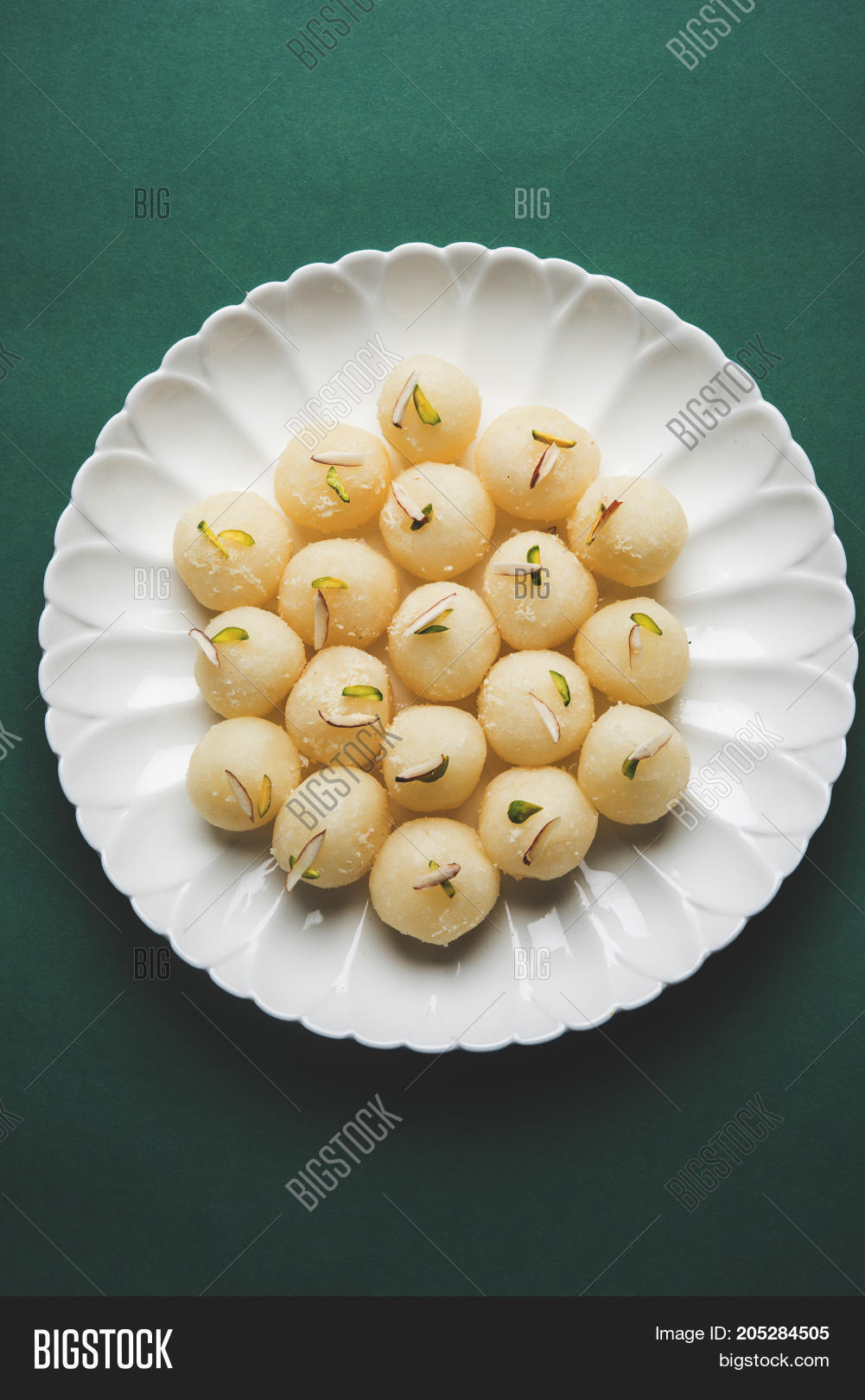 Stock Photo Rasgulla Image & Photo (Free Trial) | Bigstock