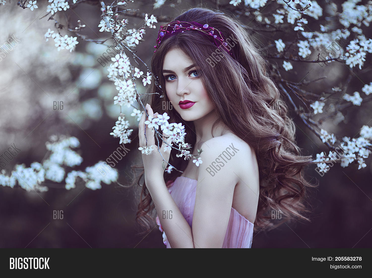 Beautiful Romantic Image & Photo (Free Trial) | Bigstock