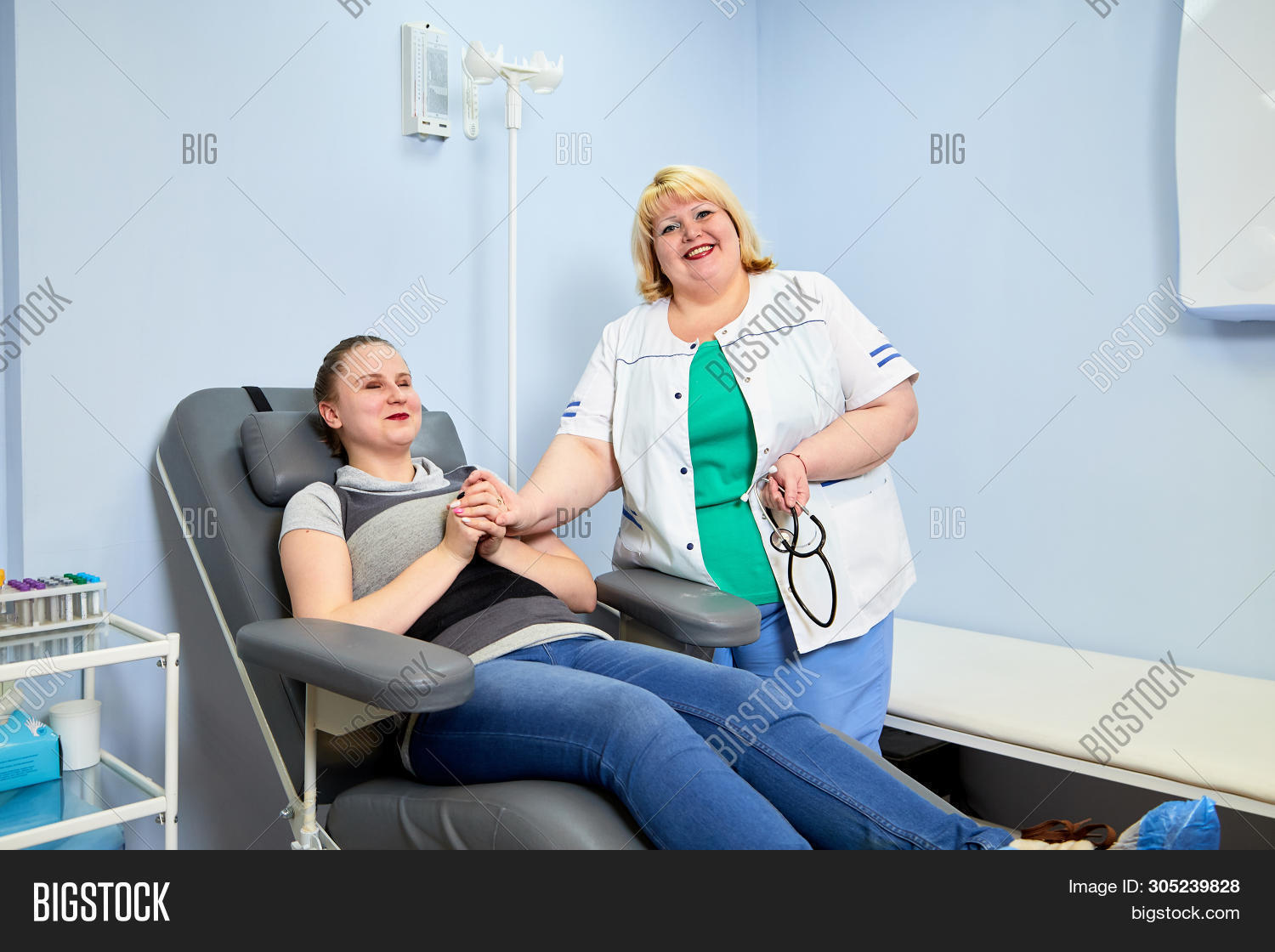 Experienced Doctor Fat Image & Photo (Free Trial) | Bigstock