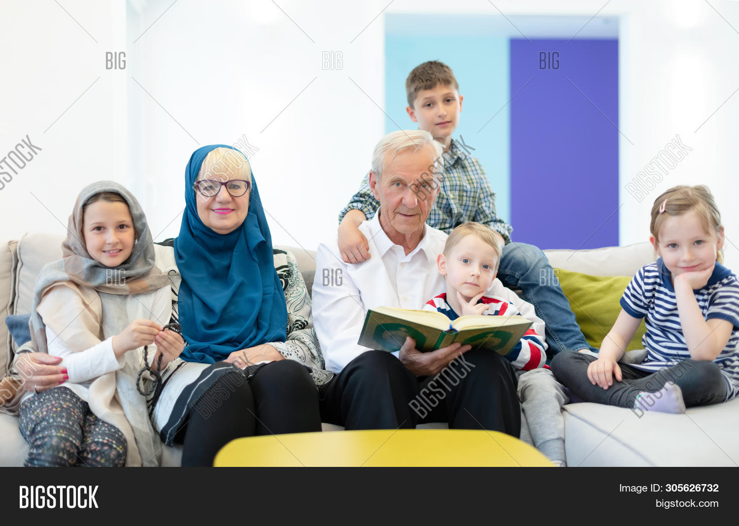 Modern Muslim Family Image & Photo (Free Trial) | Bigstock