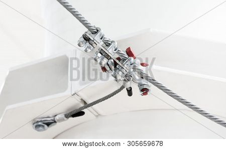 Steel Wire Rope Sling Image & Photo (Free Trial) | Bigstock