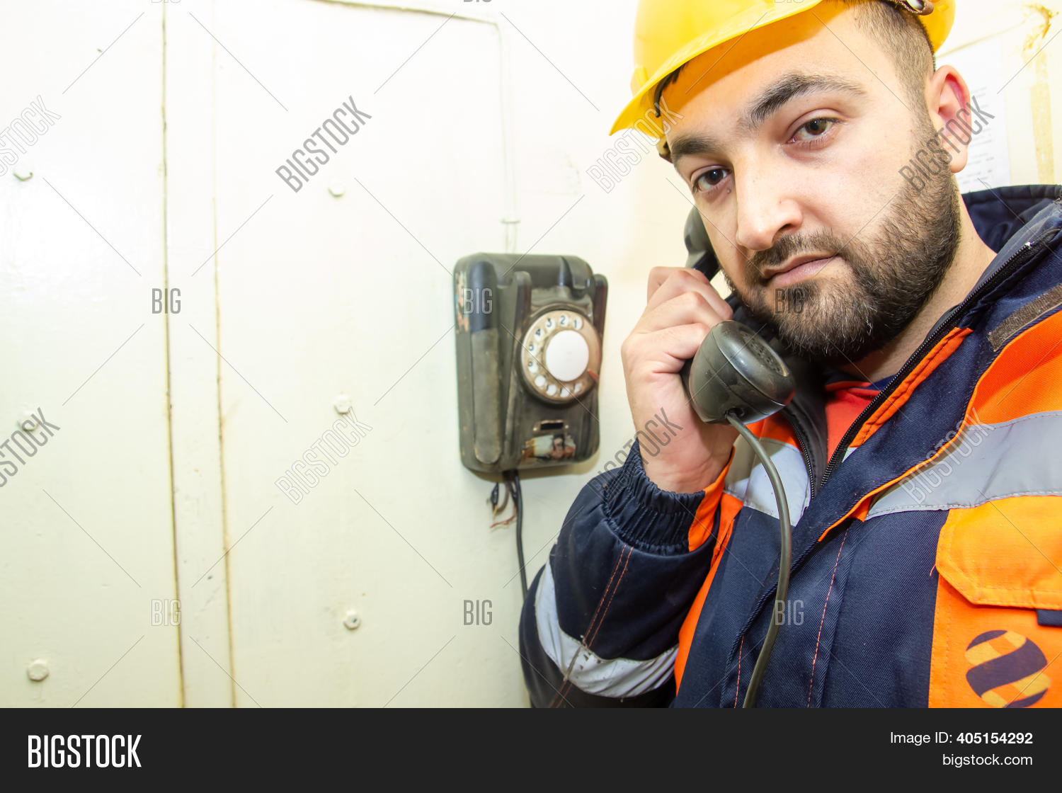 Electrician Yellow Image & Photo (Free Trial) | Bigstock