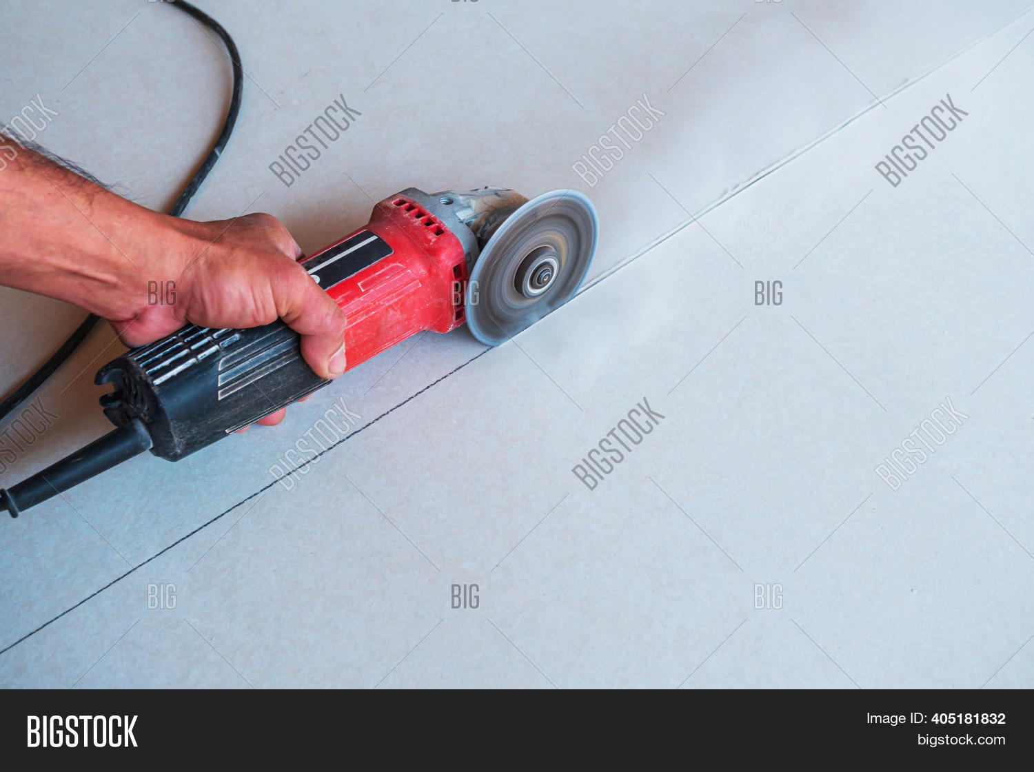 Flat Ceiling Cutter Image & Photo (Free Trial) | Bigstock