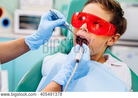 Patient Open Mouth Image & Photo (Free Trial) | Bigstock