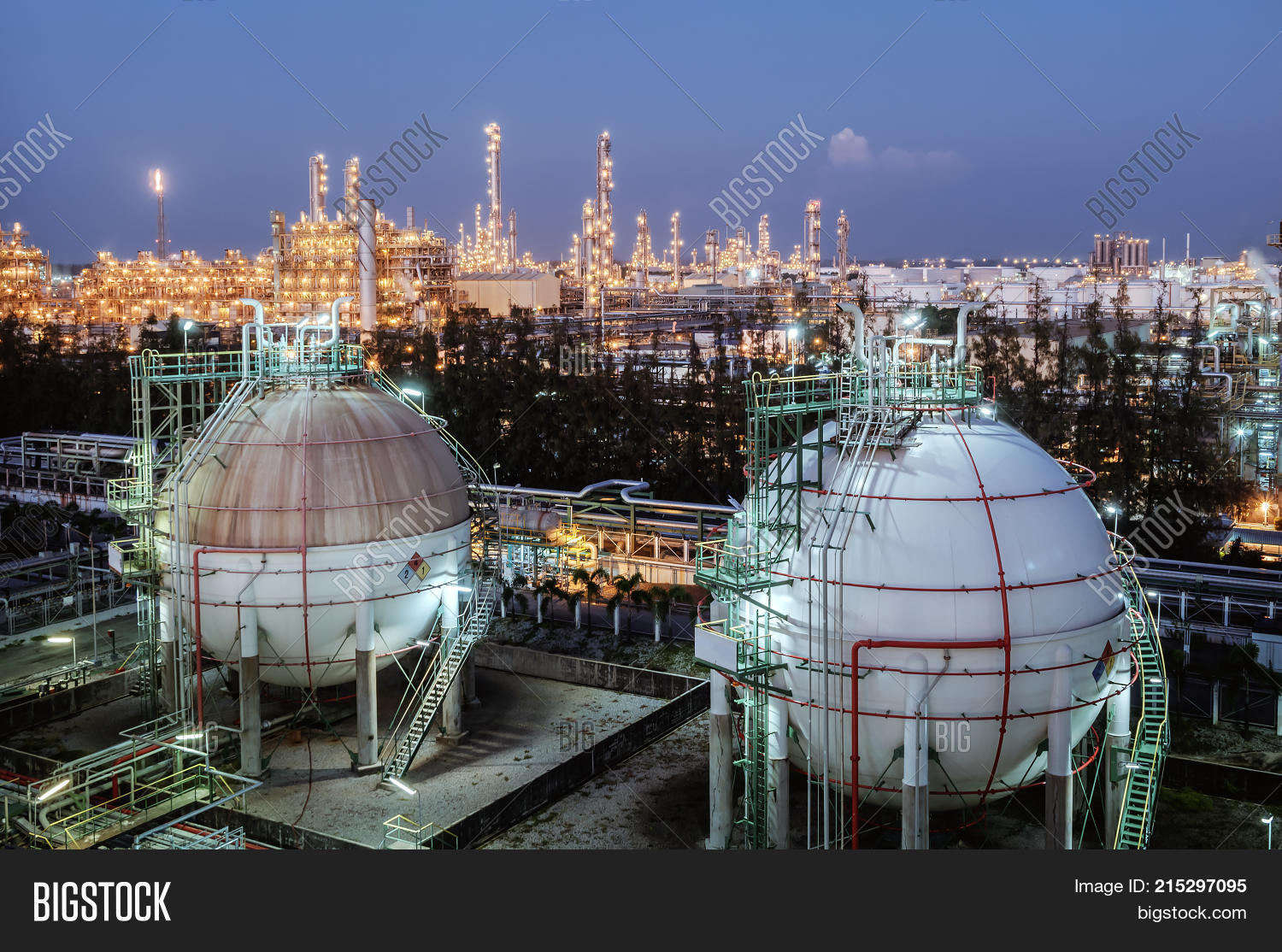 Gas Storage Sphere Image & Photo (Free Trial) | Bigstock