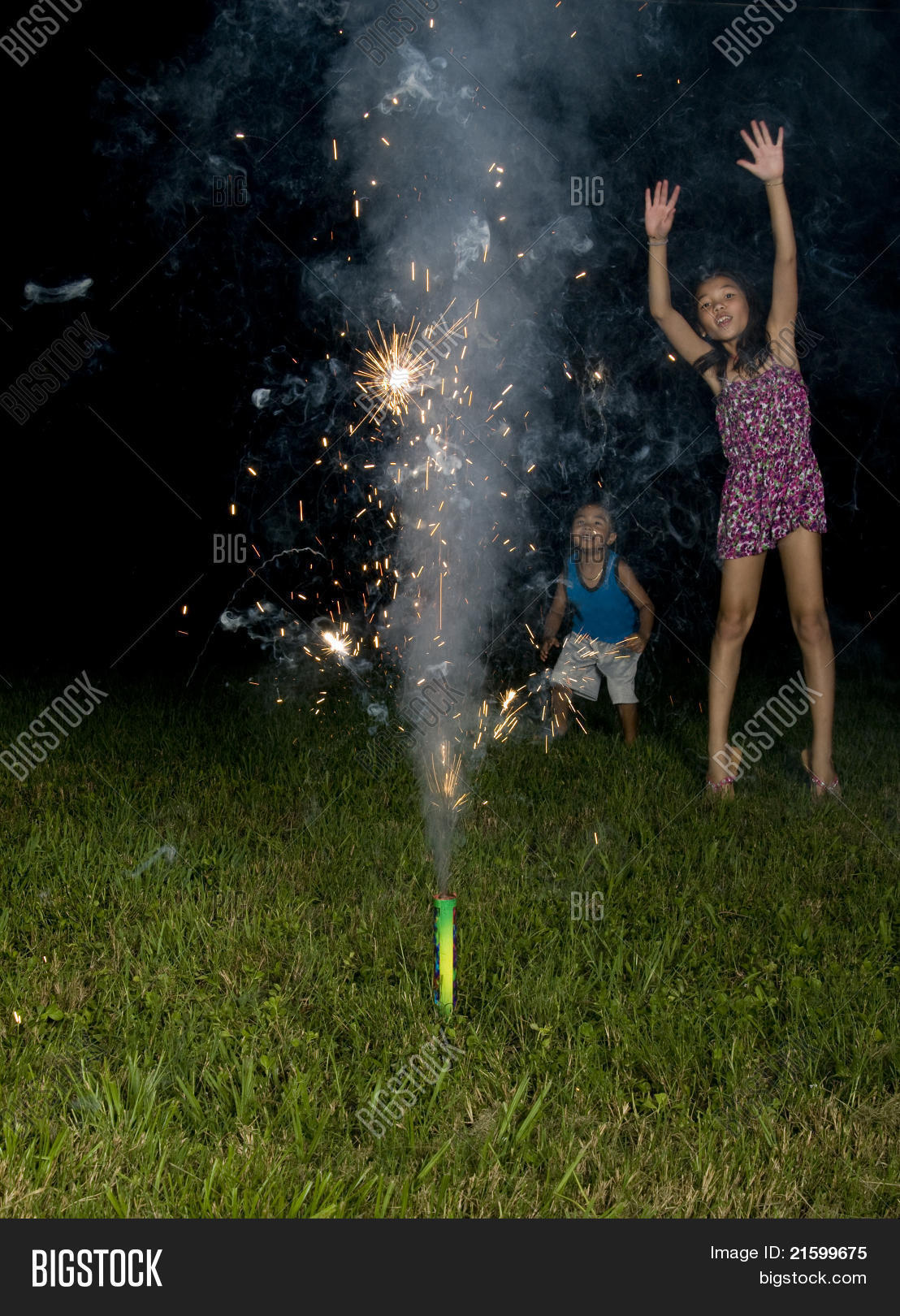 Kids Watching Image & Photo (Free Trial) | Bigstock