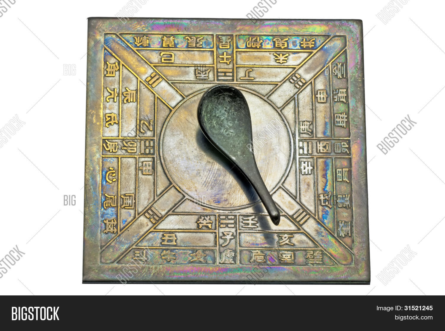 Chinese Compass Image & Photo (Free Trial) | Bigstock