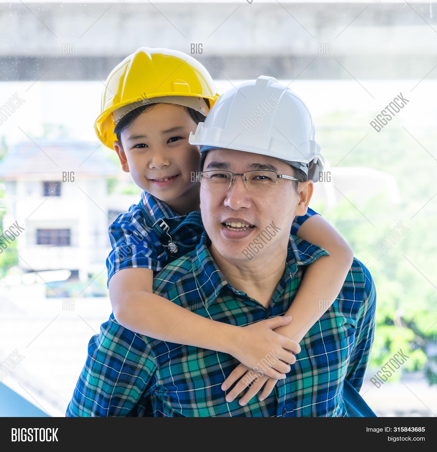 Builder Father Image & Photo (Free Trial) | Bigstock