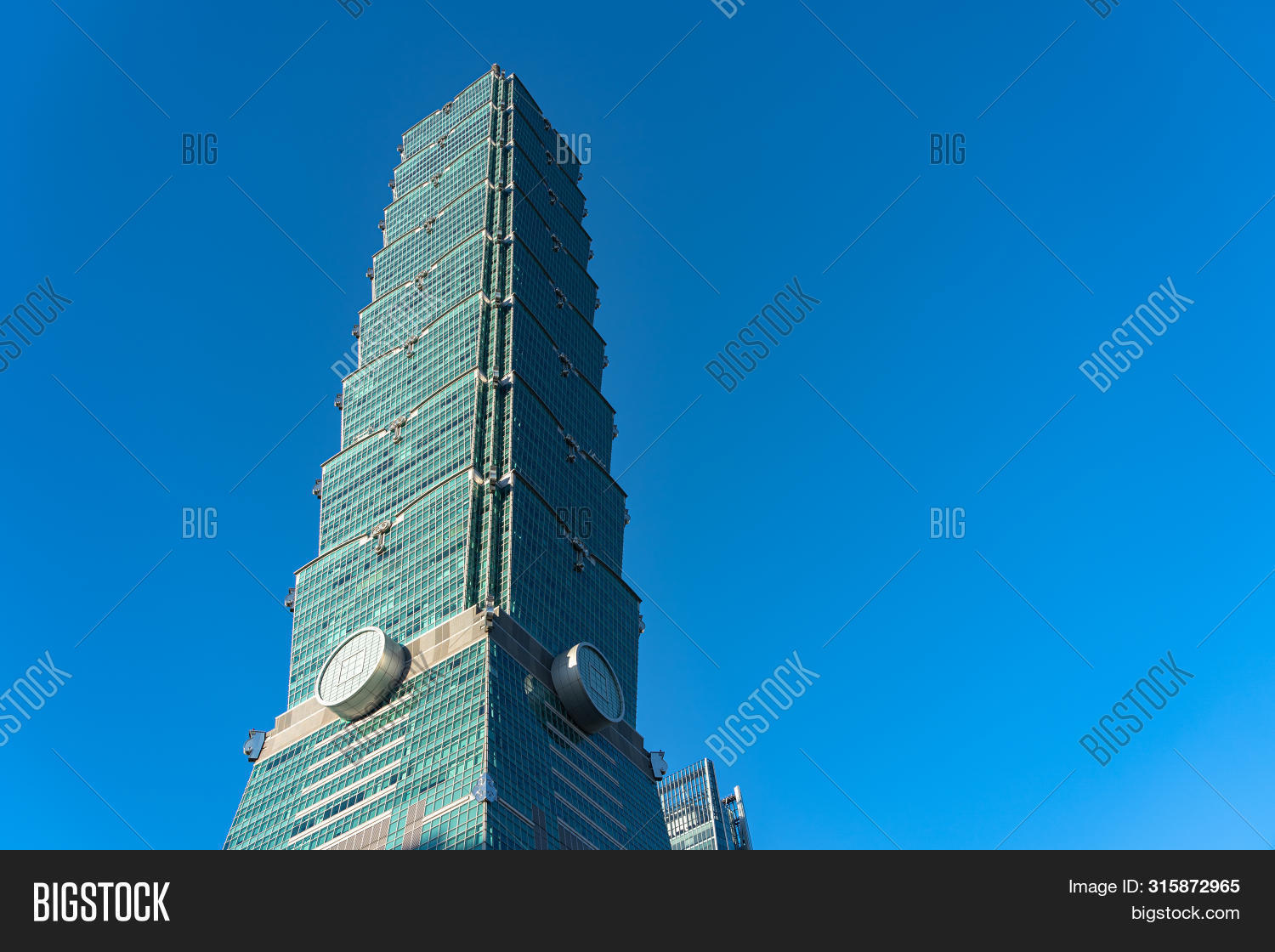 Taipei 101 Skyscraper Image & Photo (Free Trial) | Bigstock