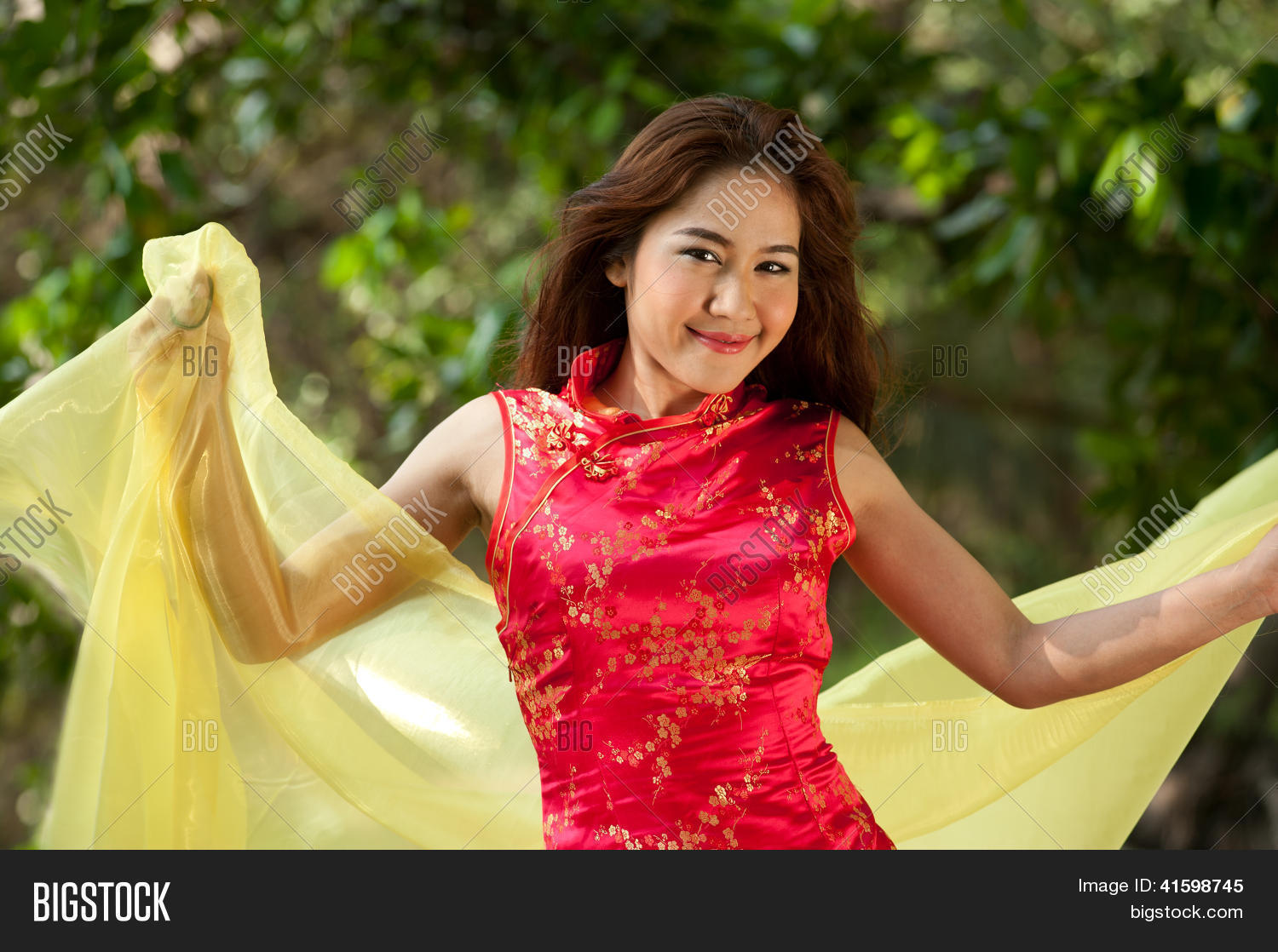 Pretty Chinese Woman Image & Photo (Free Trial) | Bigstock