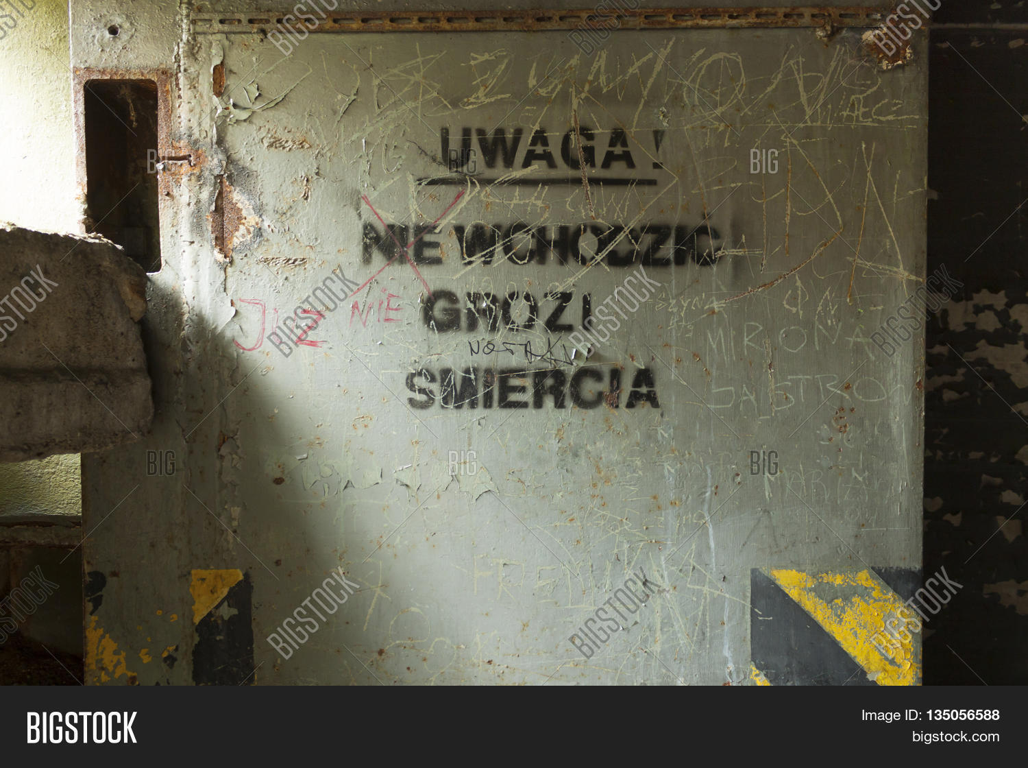 Danger Loss Life Sign Image & Photo (Free Trial) | Bigstock