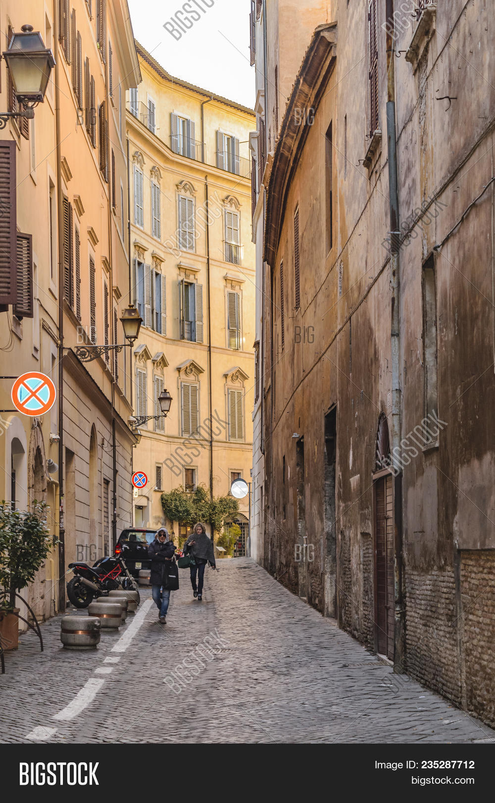 Rome City Street Scene Image & Photo (Free Trial) | Bigstock