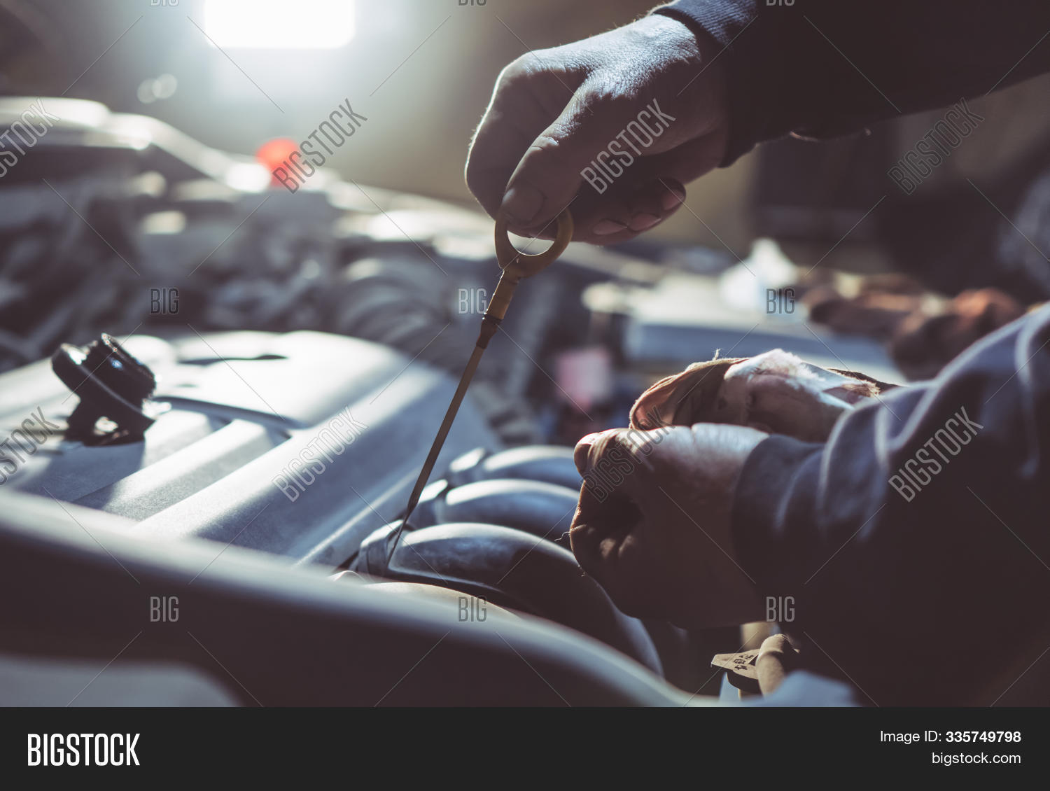 Engine Oil Change Image & Photo (Free Trial) | Bigstock