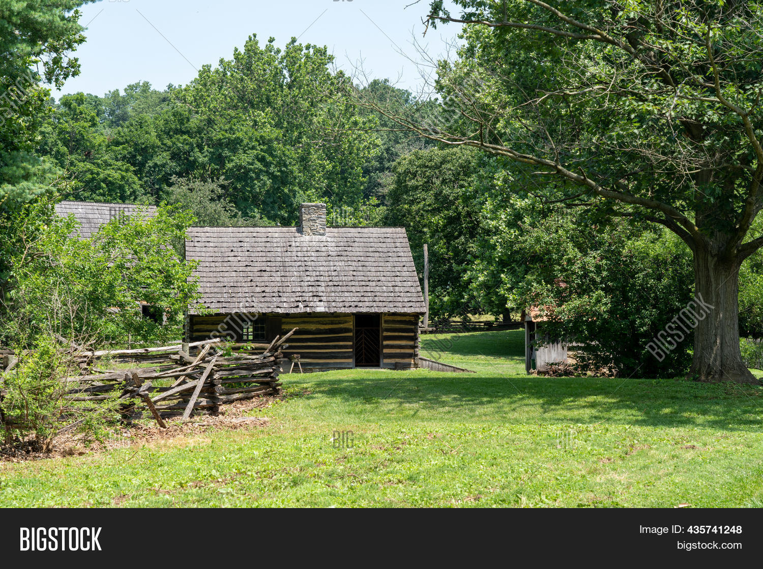 Old Log Cabin Split Image & Photo (Free Trial) | Bigstock