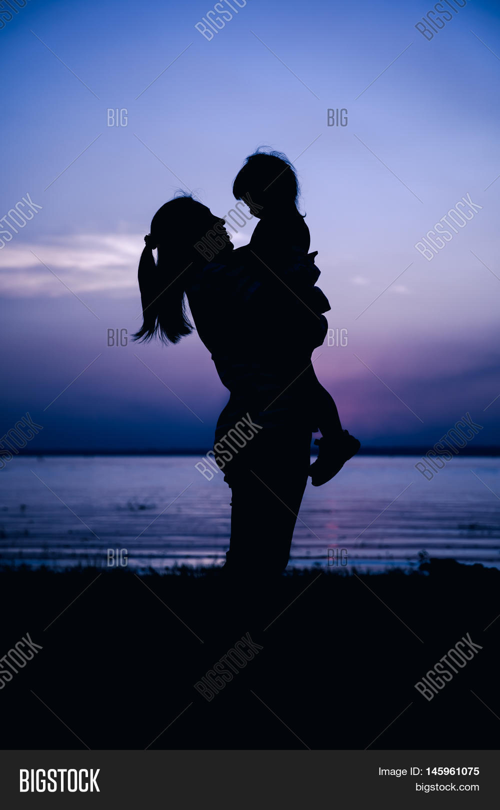Silhouette Side View Image & Photo (Free Trial) | Bigstock