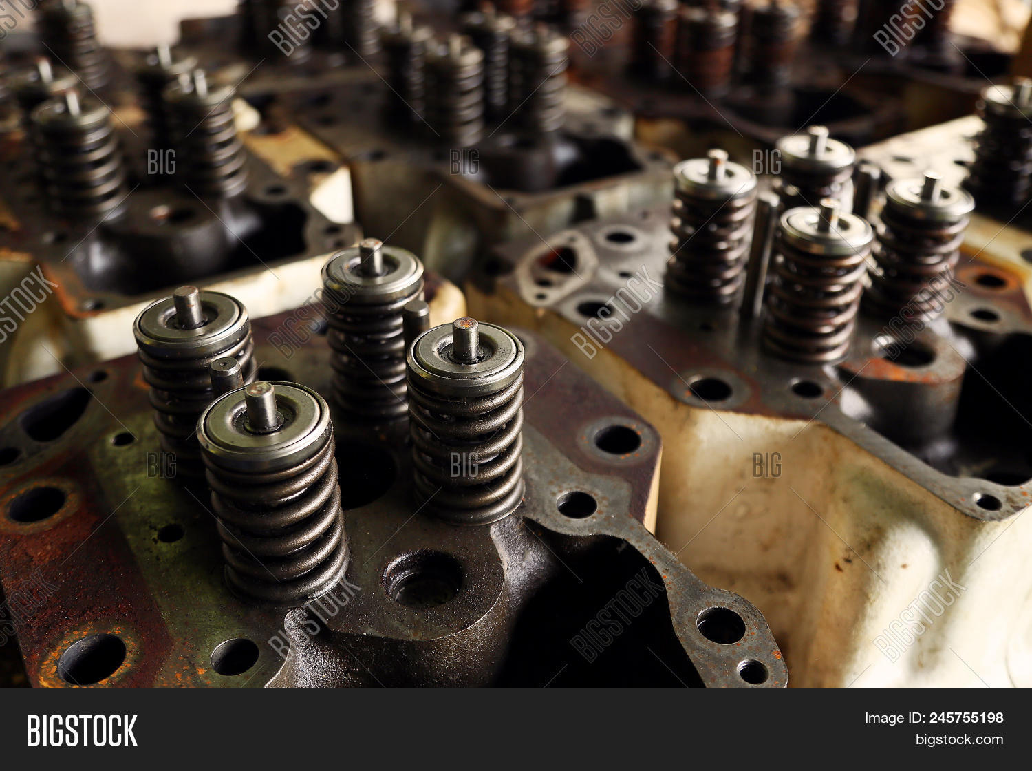 Engine Exhaust Valve Image & Photo (Free Trial) | Bigstock