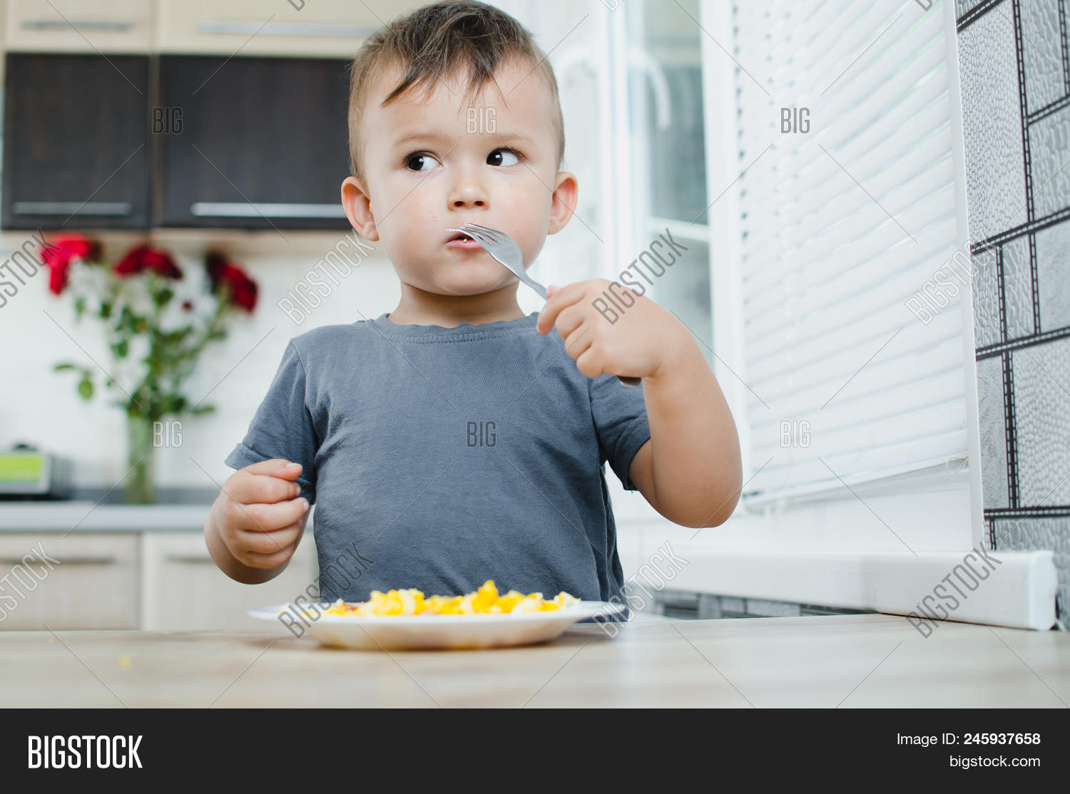 Child T-shirt Kitchen Image & Photo (Free Trial) | Bigstock
