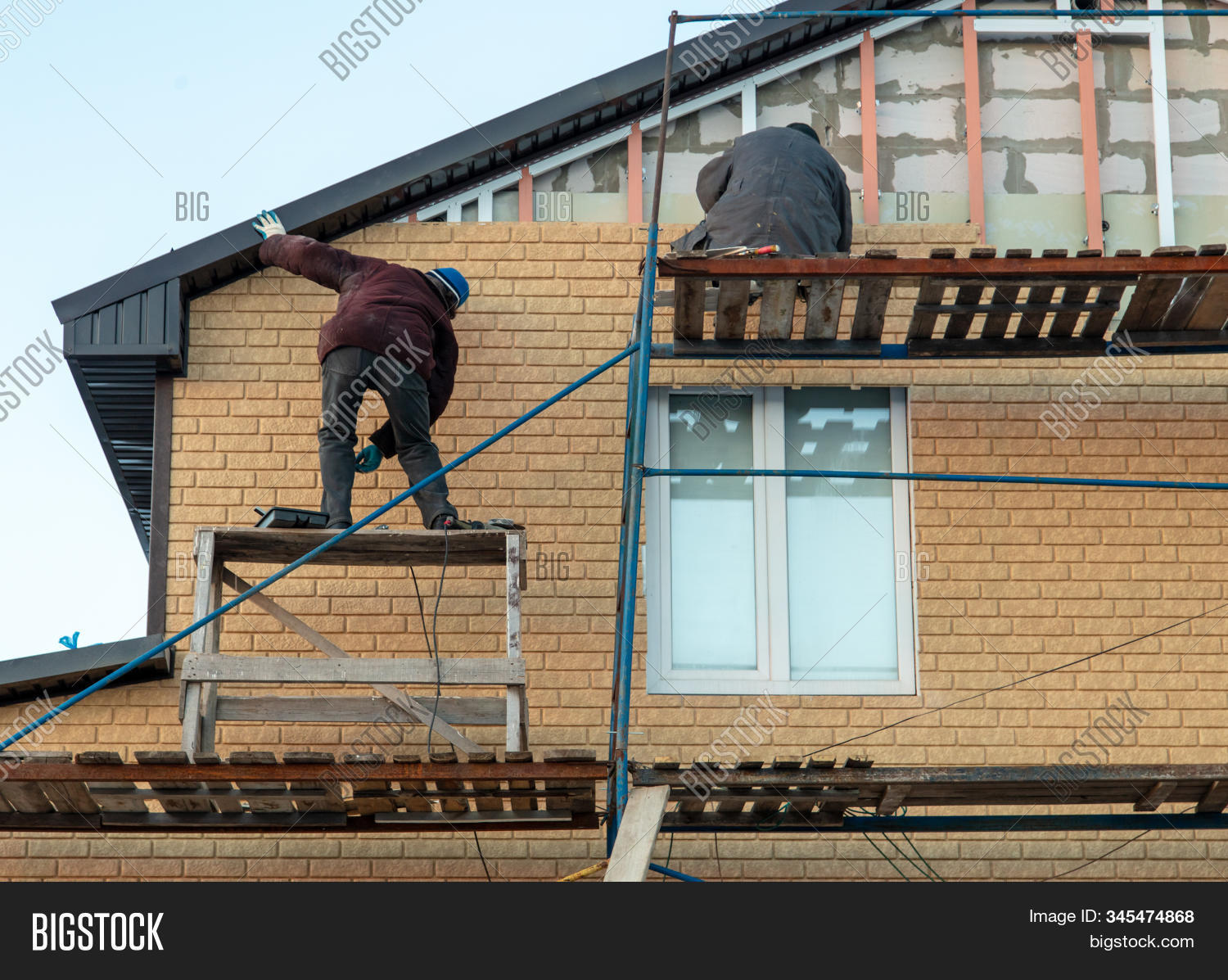 Installation Siding On Image & Photo (Free Trial) | Bigstock