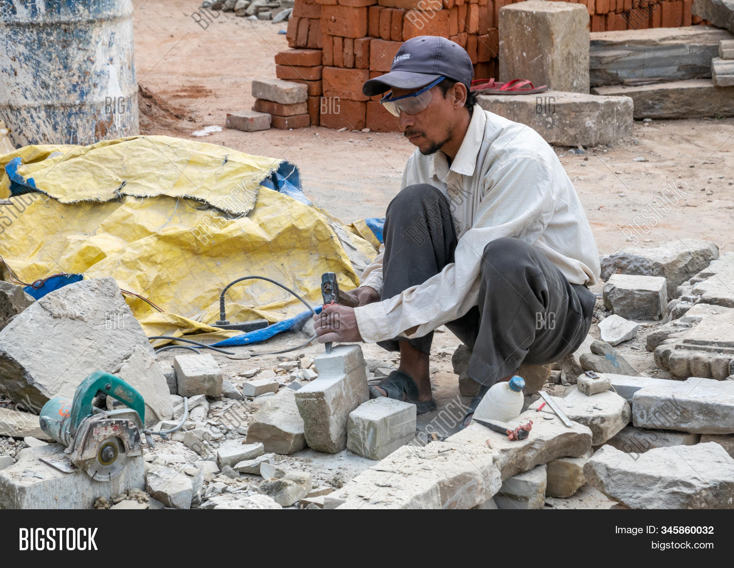 Man Shaping Stone Image & Photo (Free Trial) | Bigstock